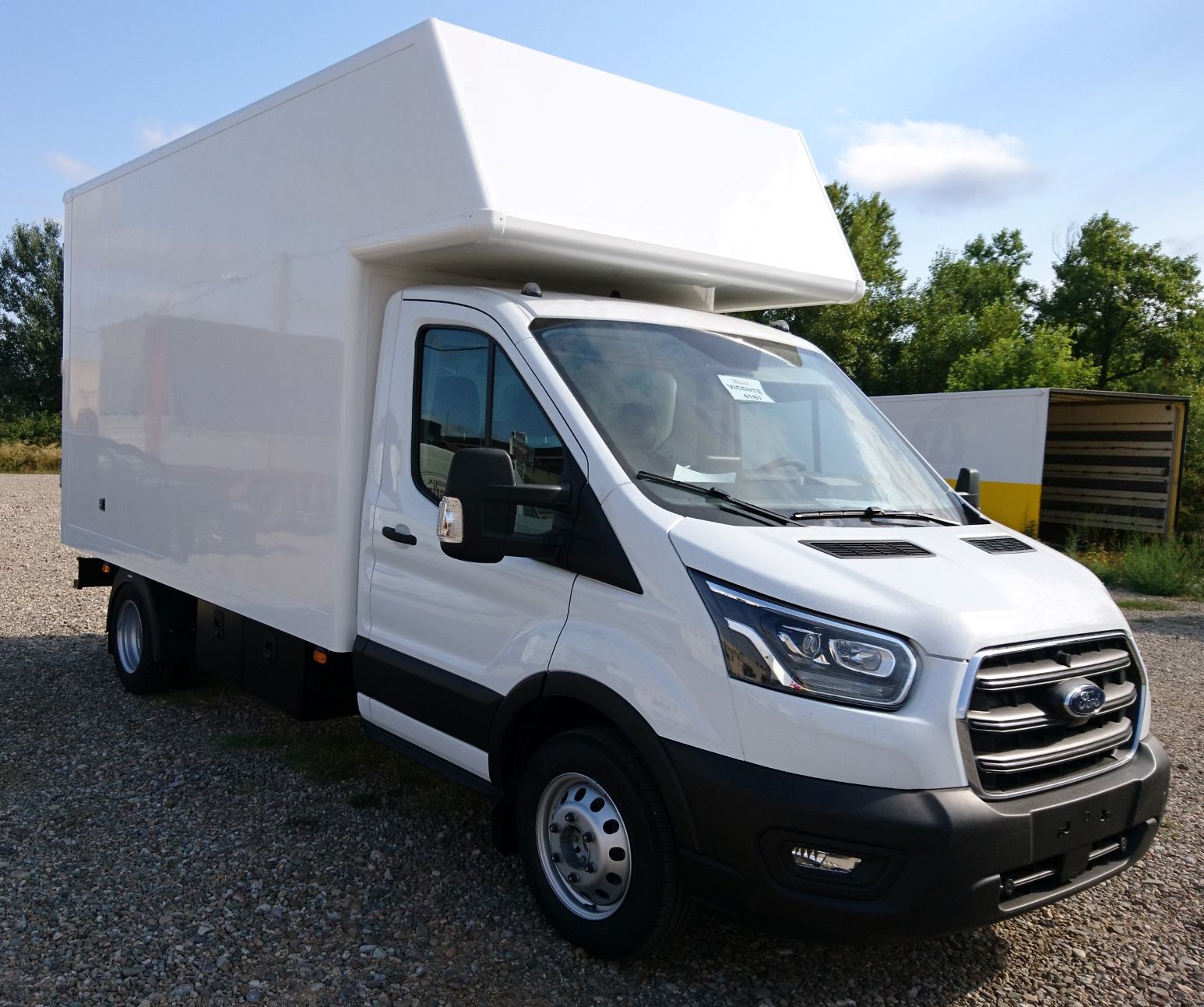 Fabricación de carrocerías paqueteras o de tipo furgón | Carrocerías Yagüe